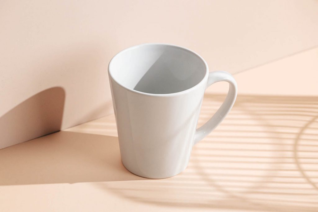 Simple mug PSD template - Mockups Design