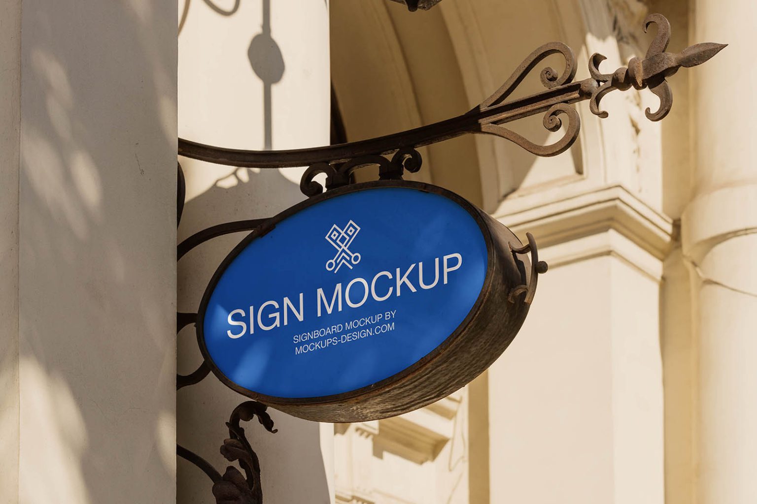 Vintage elliptical signboard mockup - Mockups Design